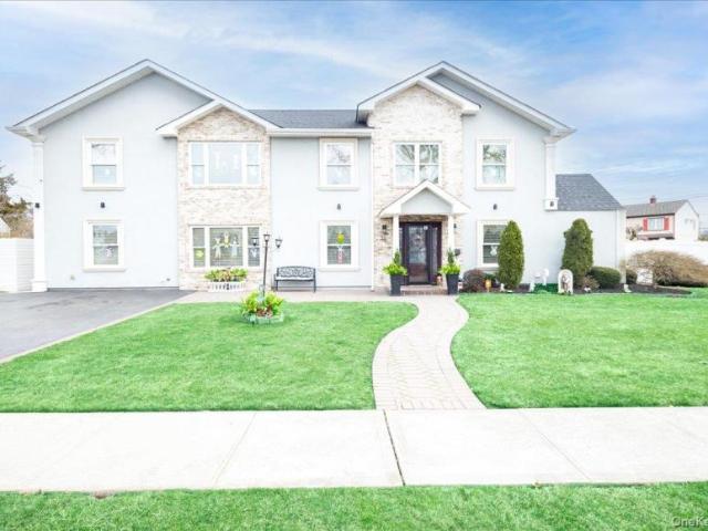 Levittown NY 11756 100632957