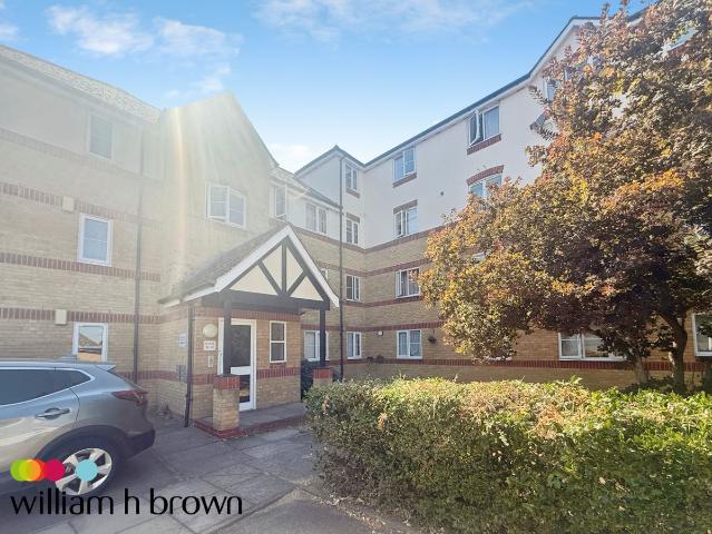 Lewes Close, Bruces Wharf, Grays RM17, 2 bed flat to rent, £1,400 pcm | PrimeLocation