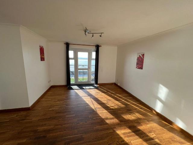 Lewes Close, Grays, Essex RM17, 2 bed flat to rent, £1,450 pcm | PrimeLocation