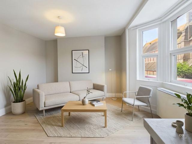 Lewes Road, Brighton BN2, 3 bed flat to rent, £2,250 pcm | PrimeLocation