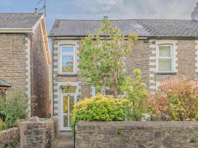 Lewis Terrace, Pontnewynydd, 2 Bedroom End