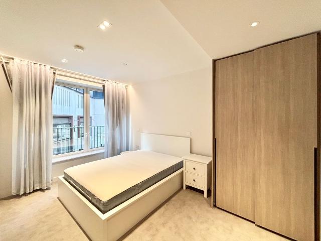 Lewis Cubitt Park, London N1C, 2 bed flat to rent, £4,250 pcm | PrimeLocation