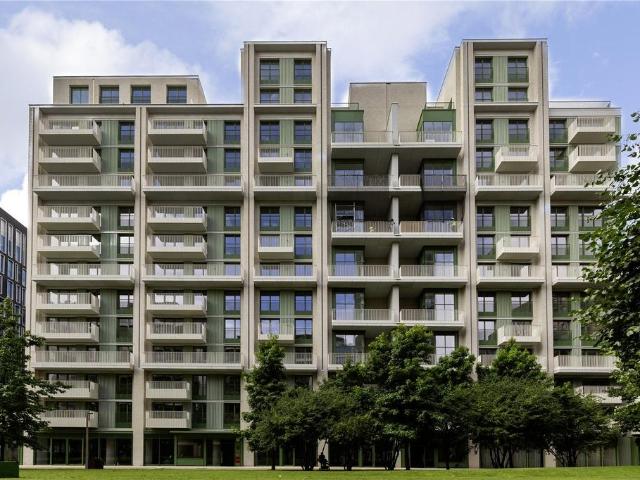 Lewis Cubitt Walk, London, N1C 3 bed apartment to rent £7,000 pcm £1,615 pw