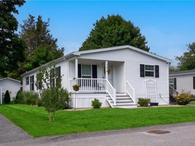 Lewis Farm Rd, East Greenwich, Home For Sale