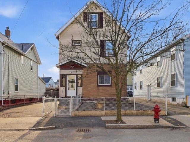 Lewis St, Everett, Home For Sale