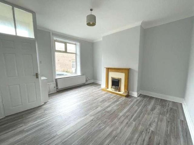 Lewis Street, Oldham, OL2