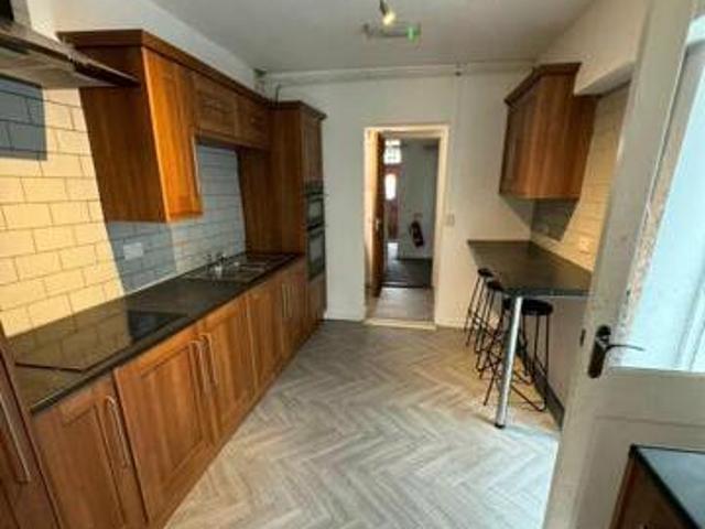 Lewis Street, St Thomas, 5 Bedroom House