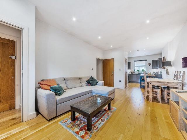 Lewisham Way, Brockley, London, SE4