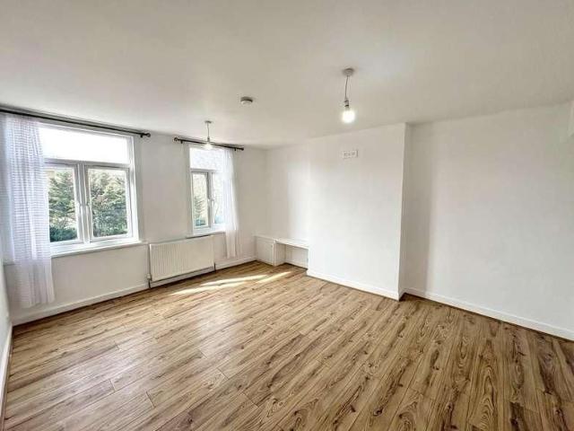 Lewisham Way, Brockley, London, SE4