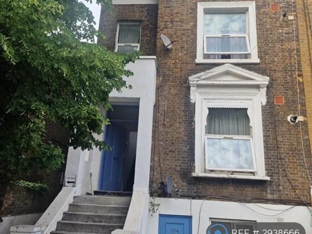 Lewisham Way, London, SE14 2 bed flat to rent £1,650 pcm £381 pw