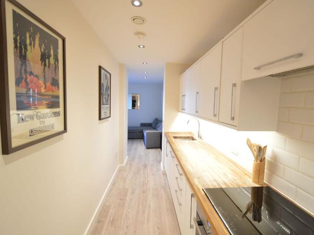 Lewisham High Street, Tower House SE13, 1 bed flat to rent, £1,600 pcm | PrimeLocation