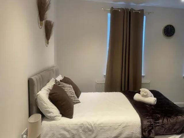Lewisham High Street Post Office inside Sheel, 314 Lewisham High Street, London, SE13 6JZ, United Kingdom | 2 bed apartment for rent #139267906 | Rentberry