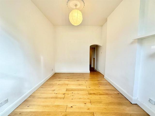 Lewisham Road, London SE13, 1 bed flat to rent, £1,395 pcm | PrimeLocation