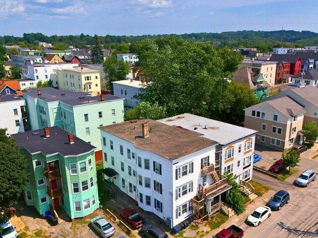 Lewiston ME 04240 102708337