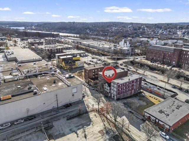 Lewiston ME 04240 LS101574841