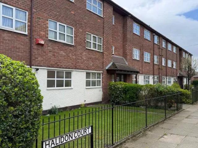Lexus Liverpool, Sea View Road, Sefton, L20 4TX, United Kingdom | 2 bed apartment for rent #118044728 | Rentberry