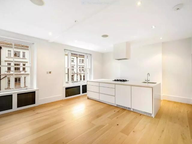 Lexham Gardens, Earls Court W8, 3 bed flat to rent, £6,500 pcm | PrimeLocation