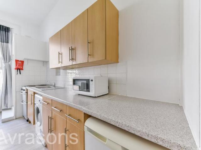 LEXHAM GARDENS, KENSINGTON Flat to rent £1,196 pcm £276 pw