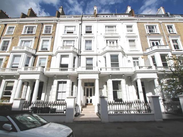 Lexham Gardens, London W8 1 bed flat to rent £2,167 pcm £500 pw