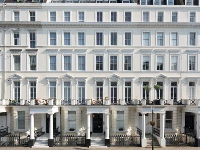 Lexham Gardens, London W8 2 bed apartment to rent £3,574 pcm £825 pw