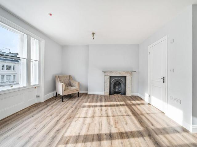LEXHAM GARDENS, South Kensington. 1 bed flat to rent £2,492 pcm £575 pw