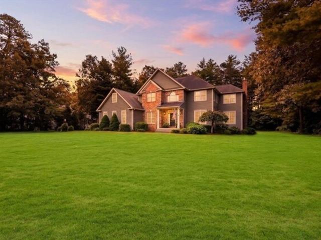 Lexington Cir, Southwick, Home For Sale