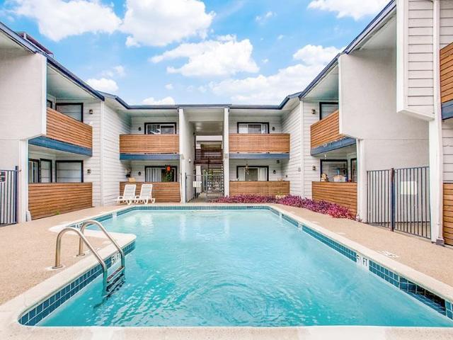 Lexington Apartment Homes 1 Bedroom Apartment for Rent at 5426 Meadowcreek Dr, Dallas, TX 75248 Prestonwood Estates