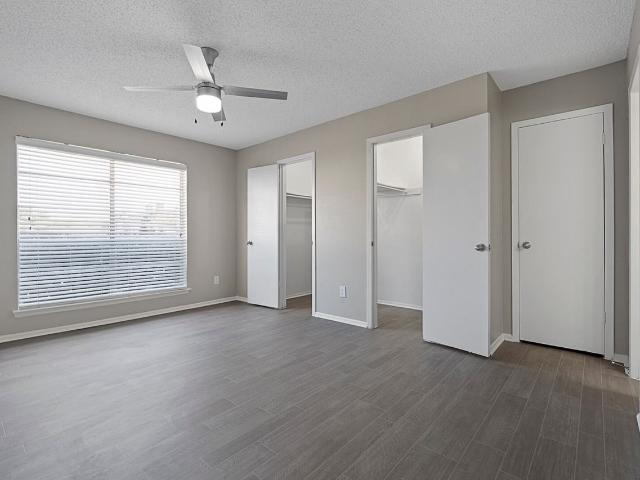 Lexington Apartment Homes 2 Bedroom Apartment for Rent at 5426 Meadowcreek Dr, Dallas, TX 75248 Prestonwood Estates