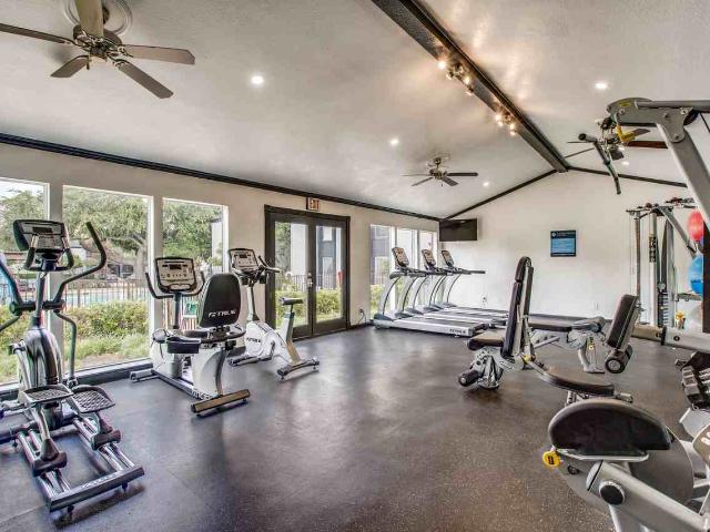 Lexington Apartment Homes 2 Bedroom Apartment for Rent at 5426 Meadowcreek Dr, Dallas, TX 75248 Prestonwood Estates