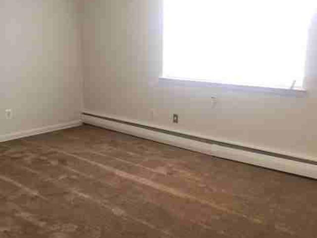 Lexington Apartments 2 Bedroom Apartment for Rent at 450 Linden Lane, Media, PA 19063