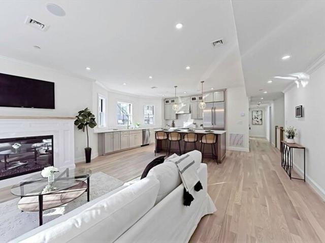 Lexington Ave Apt,cambridge, Condo For Sale