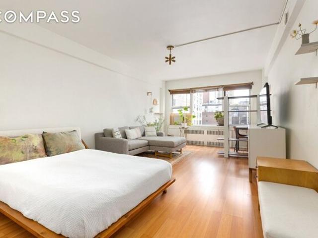 Lexington Ave Apt D, Manhattan, Property For Sale