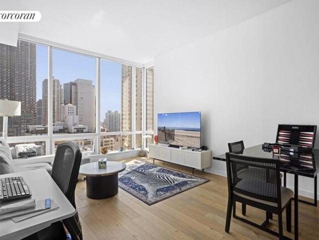 Lexington Ave Apt E, New York, Condo For Sale