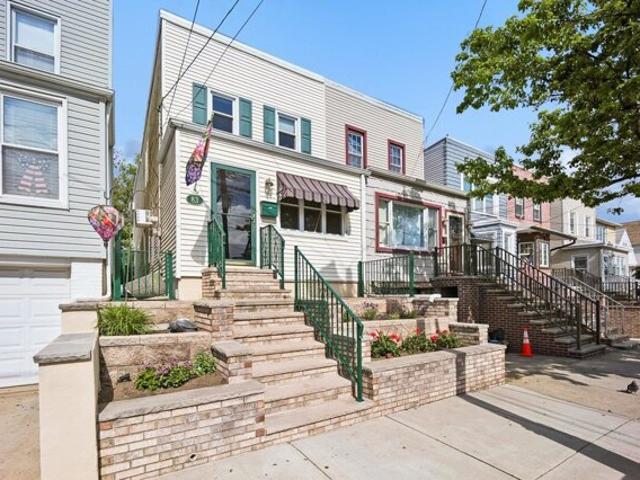 Lexington Ave, Bayonne, Home For Sale
