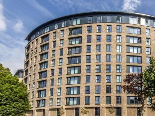 Lexington Gardens, Park Central, B15 2DS, United Kingdom | 3 bed apartment for rent #116543426 | Rentberry