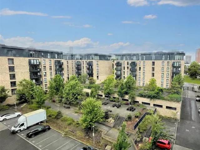 Lexington Gardens, Park Central, B15 2DS, United Kingdom | 3 bed apartment for rent #139403053 | Rentberry