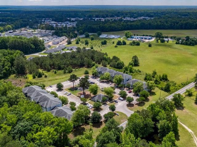 Lexington Grand 3 Bedroom Apartment for Rent at 186 Roy Truesdell Rd, Lugoff, SC 29078