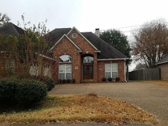 Lexington Dr