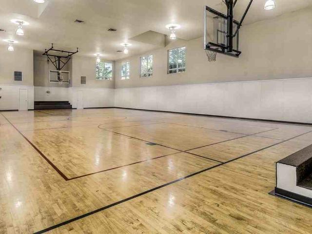 Lexington Heights 2 Bedroom Apartment for Rent at 300 Vuemont Pl Ne, Renton, WA 98056