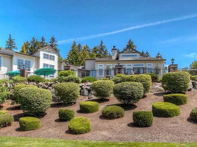 Lexington Heights 3 Bedroom Apartment for Rent at 300 Vuemont Pl Ne, Renton, WA 98056