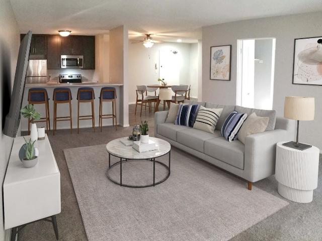 Lexington Hills Apartments 1 Bedroom Apartment for Rent at 360 Lexington Pkwy S, St. Paul, MN 55105 Macalester Groveland