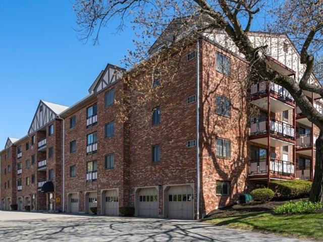 Lexington St Apt B, Belmont, Condo For Sale