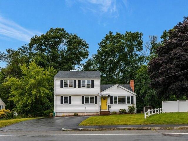 Lexington St, Woburn, Home For Sale