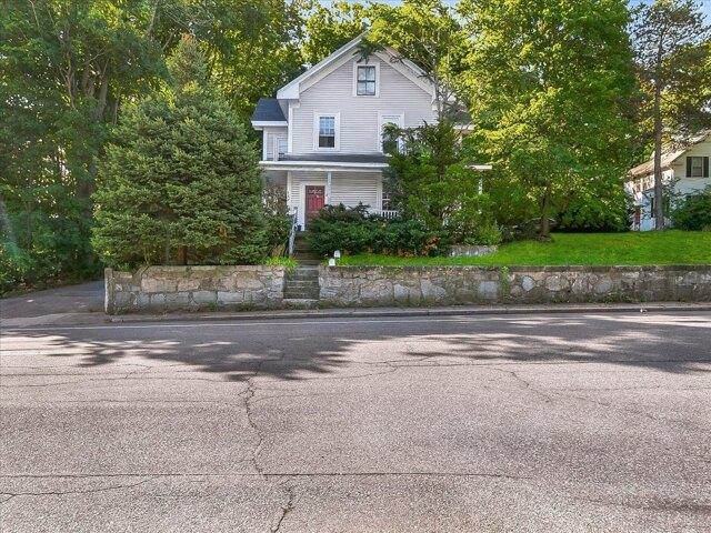 Lexington St, Woburn, Home For Sale