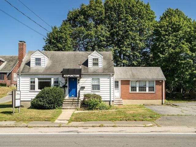 Lexington St, Woburn, Home For Sale