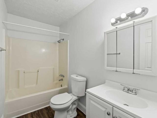Lexington Park Apartments 1 Bedroom Apartment for Rent at 154 Hill Everhart Rd, Lexington, NC 27295