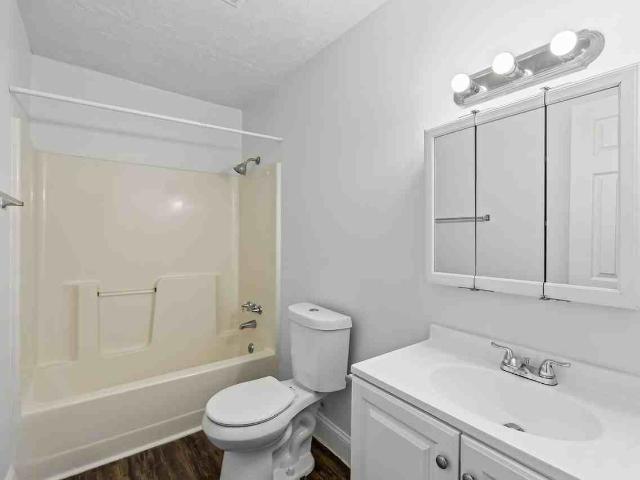 Lexington Park Apartments 2 Bedroom Apartment for Rent at 154 Hill Everhart Rd, Lexington, NC 27295