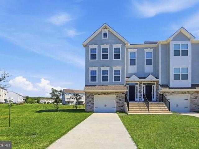 Lexington Pl, Dover, Home For Sale