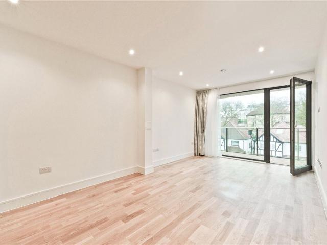 Lexington Place, 765 Finchley Road NW11, 2 bed flat to rent, £3,000 pcm | PrimeLocation