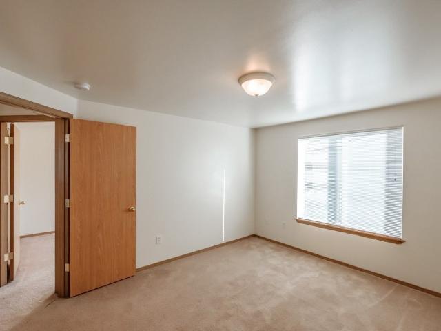 Lexington Townhomes 3 Bedroom Apartment for Rent at Mount Vernon St Se, Albany, OR 97322